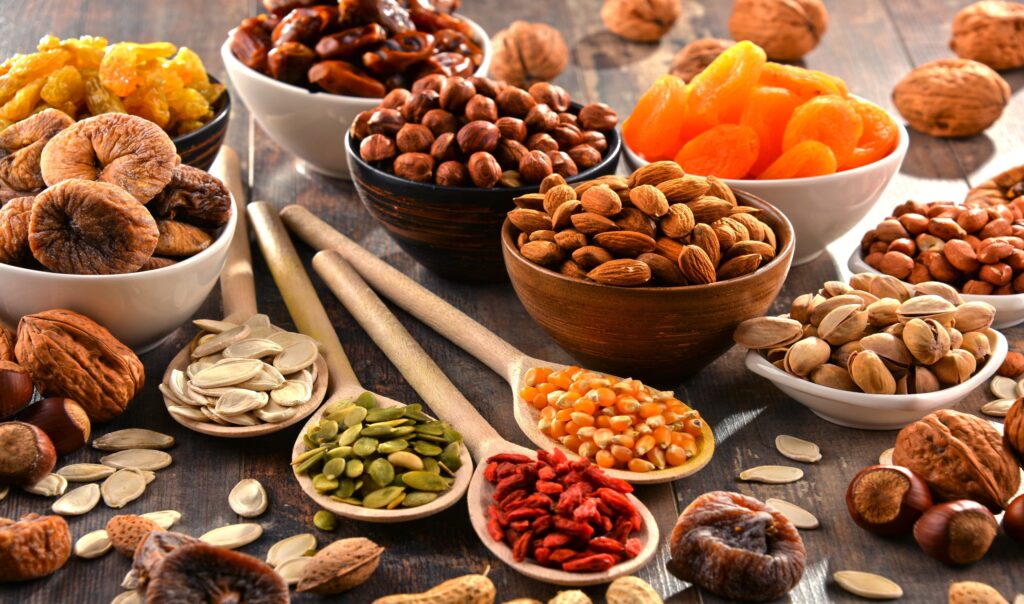 Best Long Lasting Foods To Carry While Travelling best-long-lasting-foods-to-carry-while-travelling
