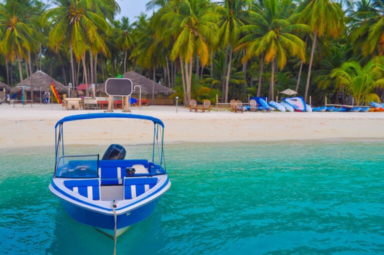 Best Places to Visit in Lakshadweep Islands in India 2024